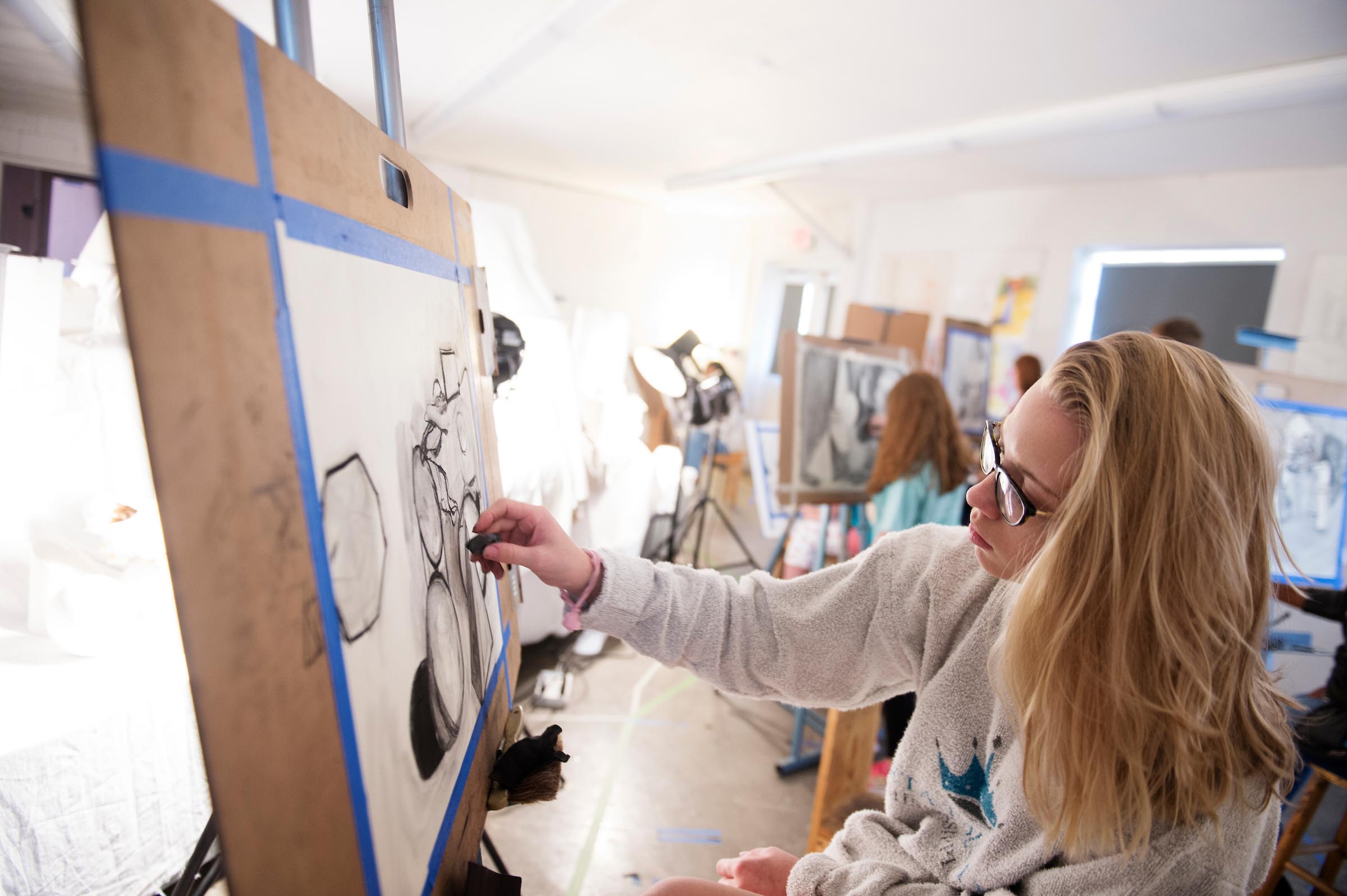 Art Students | College of Architecture, Art, and Design