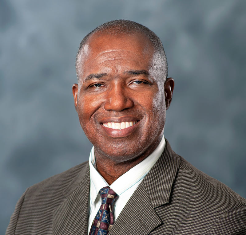 Assistant Professor Christopher Hunter receives IHL Diversity ...