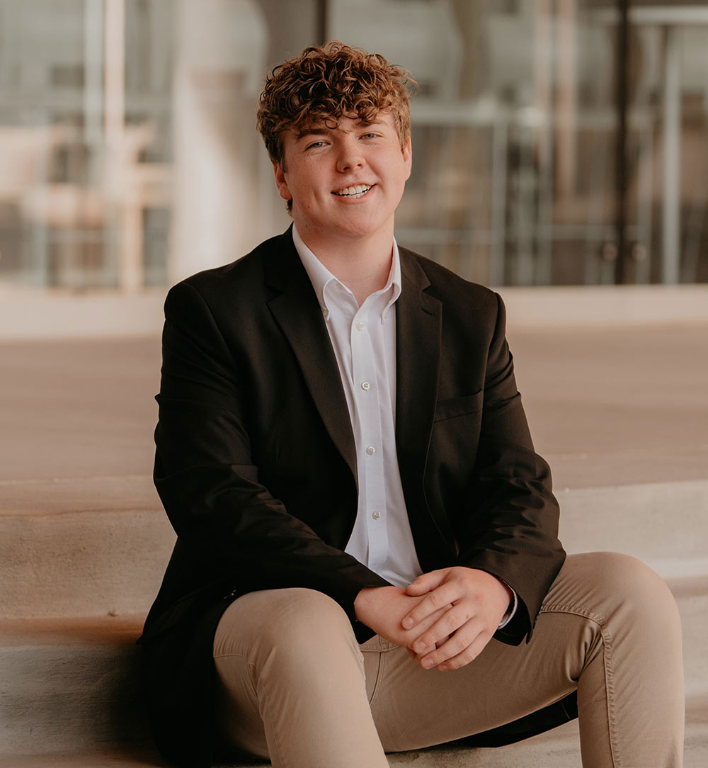 Noah Bates | College of Architecture, Art, and Design